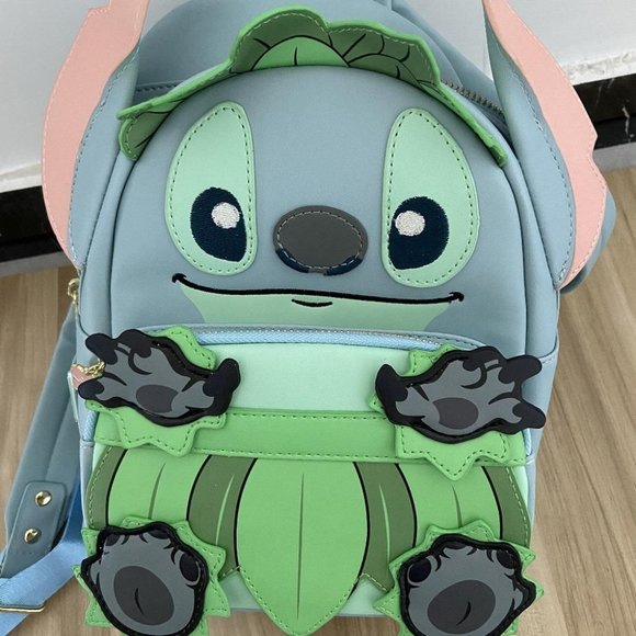 Loungefly | Bags | Loungefly Lilo And Stitch Luau Stitch Mini Backpack ...